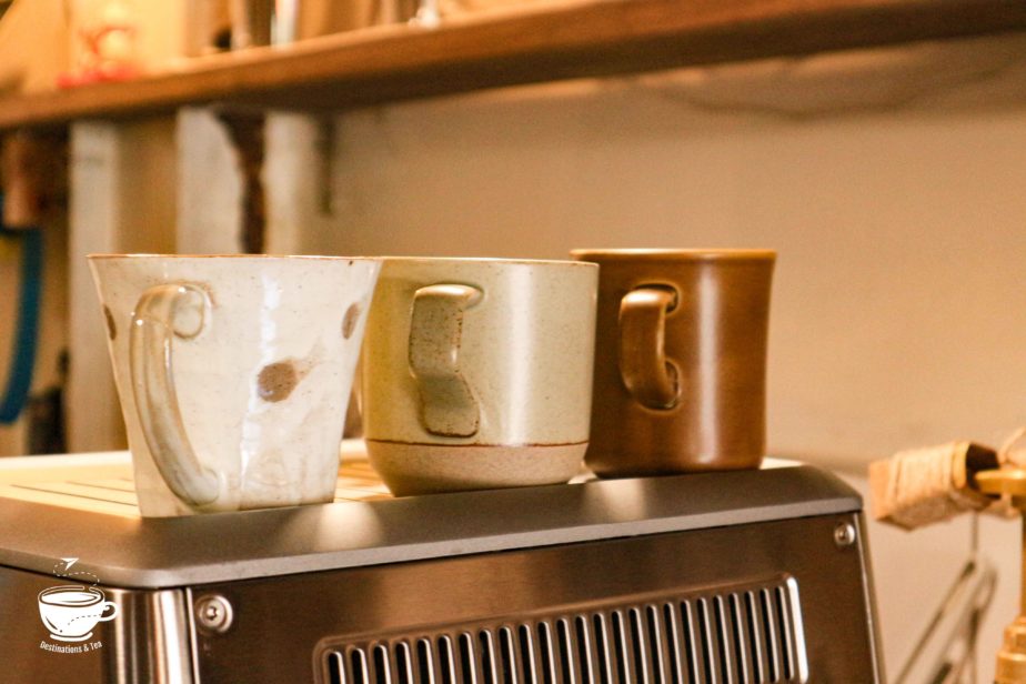 Flower Ranch Cafe: Little Dreamy Cafe Filled With Flowers ...