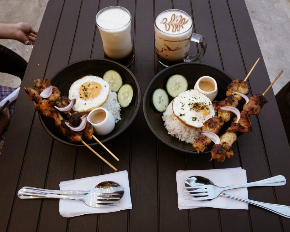 Kaulayaw Cafe: Local Brews + Overlooking View of Antipolo ...