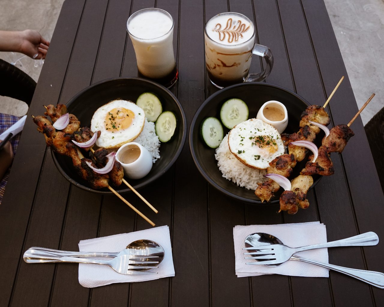 Kaulayaw Cafe: Local Brews + Overlooking View of Antipolo ...