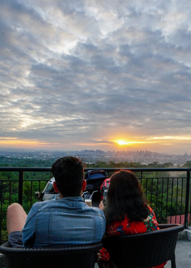 Kaulayaw Cafe: Local Brews + Overlooking View of Antipolo ...